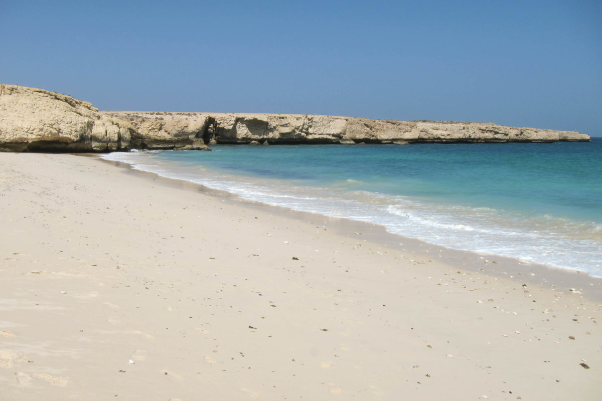 Top 5 White Sand Beaches in Oman - Shukran Oman